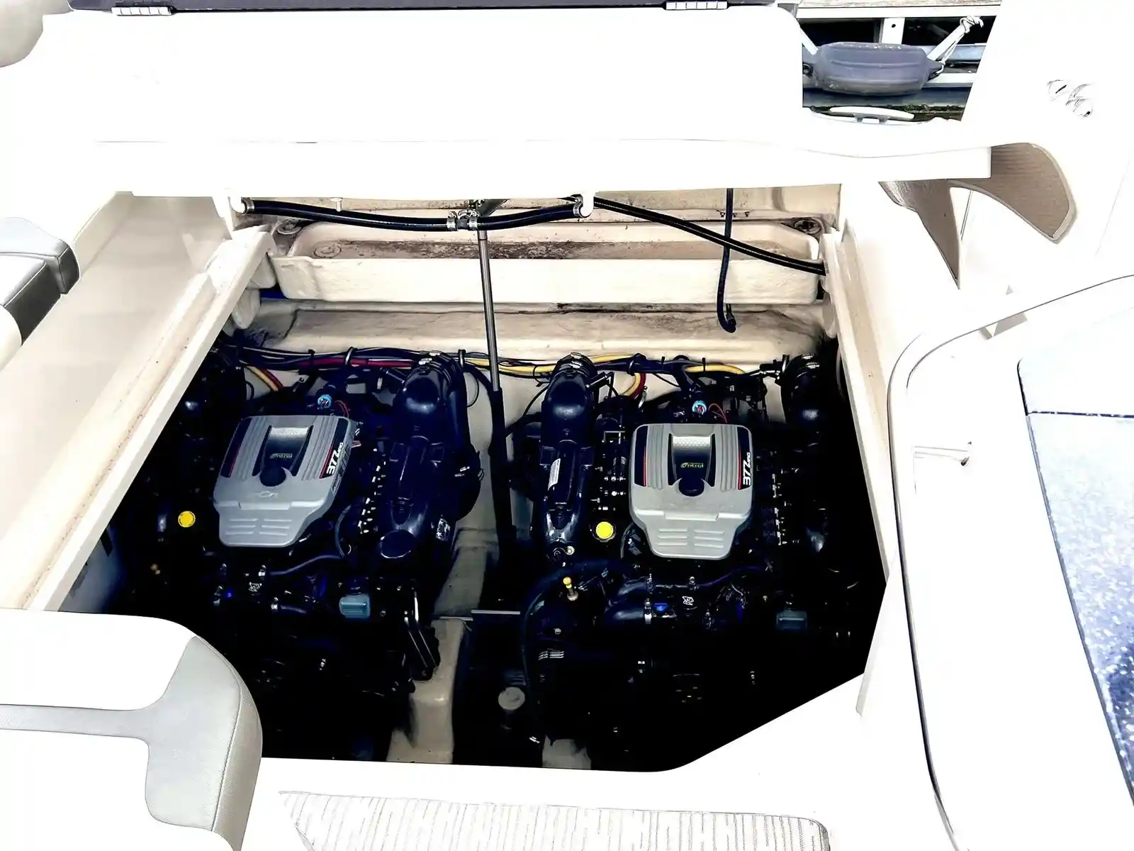 Used 2013 Monterey 340SY in Jeffersonville, IN
