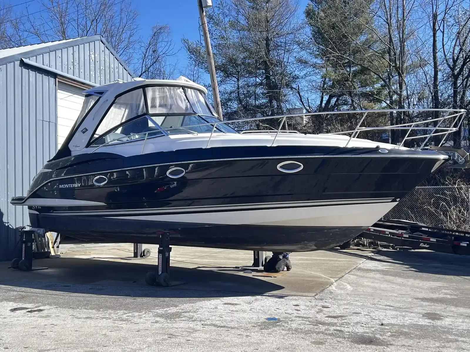Used 2013 Monterey 340SY in Jeffersonville, IN